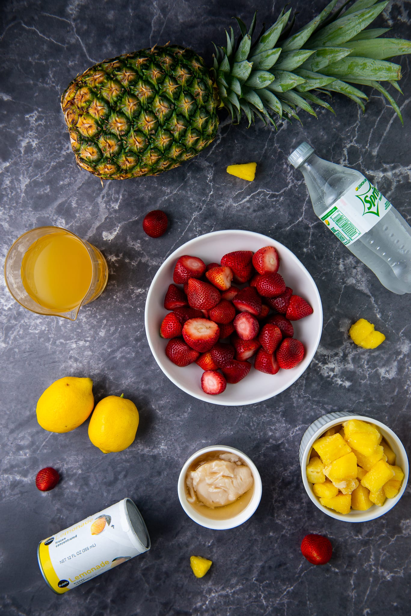 Frozen Strawberry Pineapple Lemonade | Comfort Food Ideas | Drinks